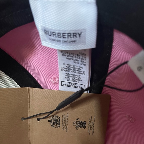 Burberry | Accessories | Burberryauthentic Nwt Pink Logo Baseball ...